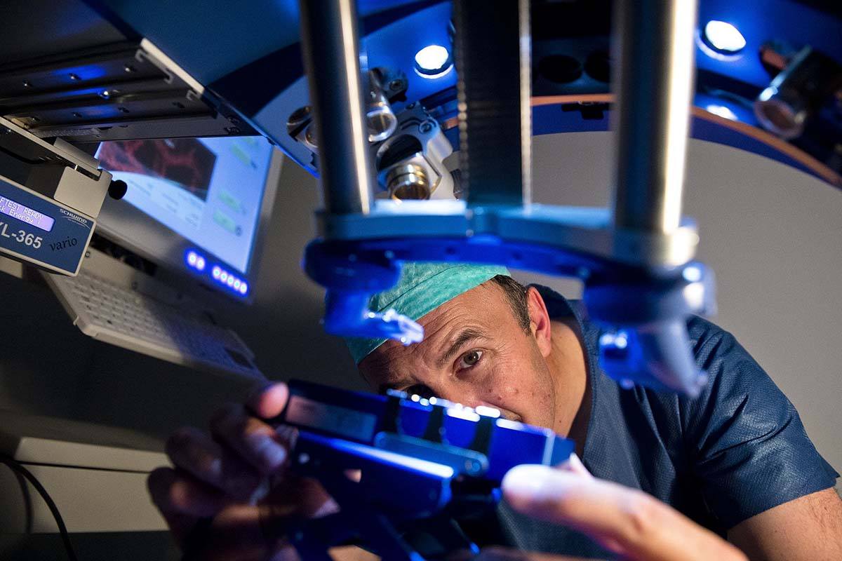 Refractive lens surgery - The ELZA Institute, Dietikon, Zurich